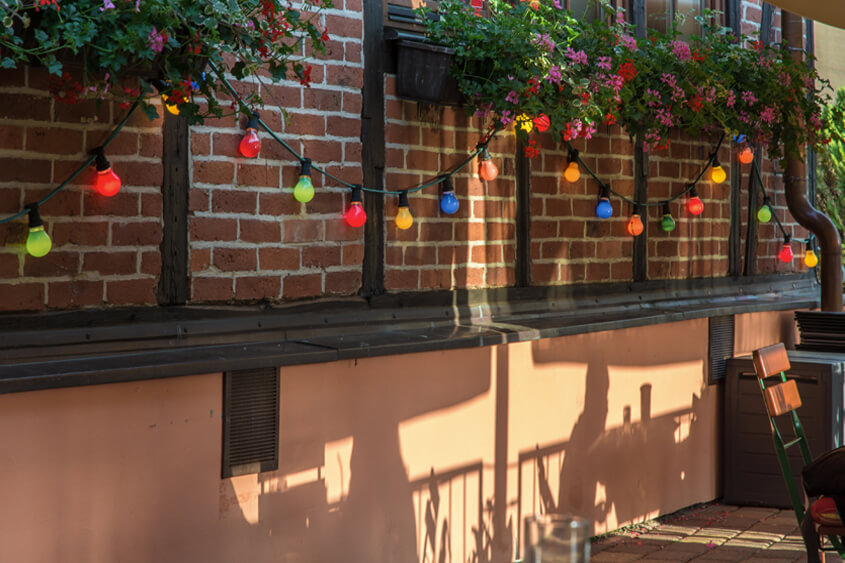 Transform your outdoor area with festoon and string lights | Lightbulbs ...
