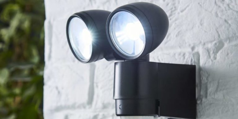 Best security lighting for outdoors | Lightbulbs Direct